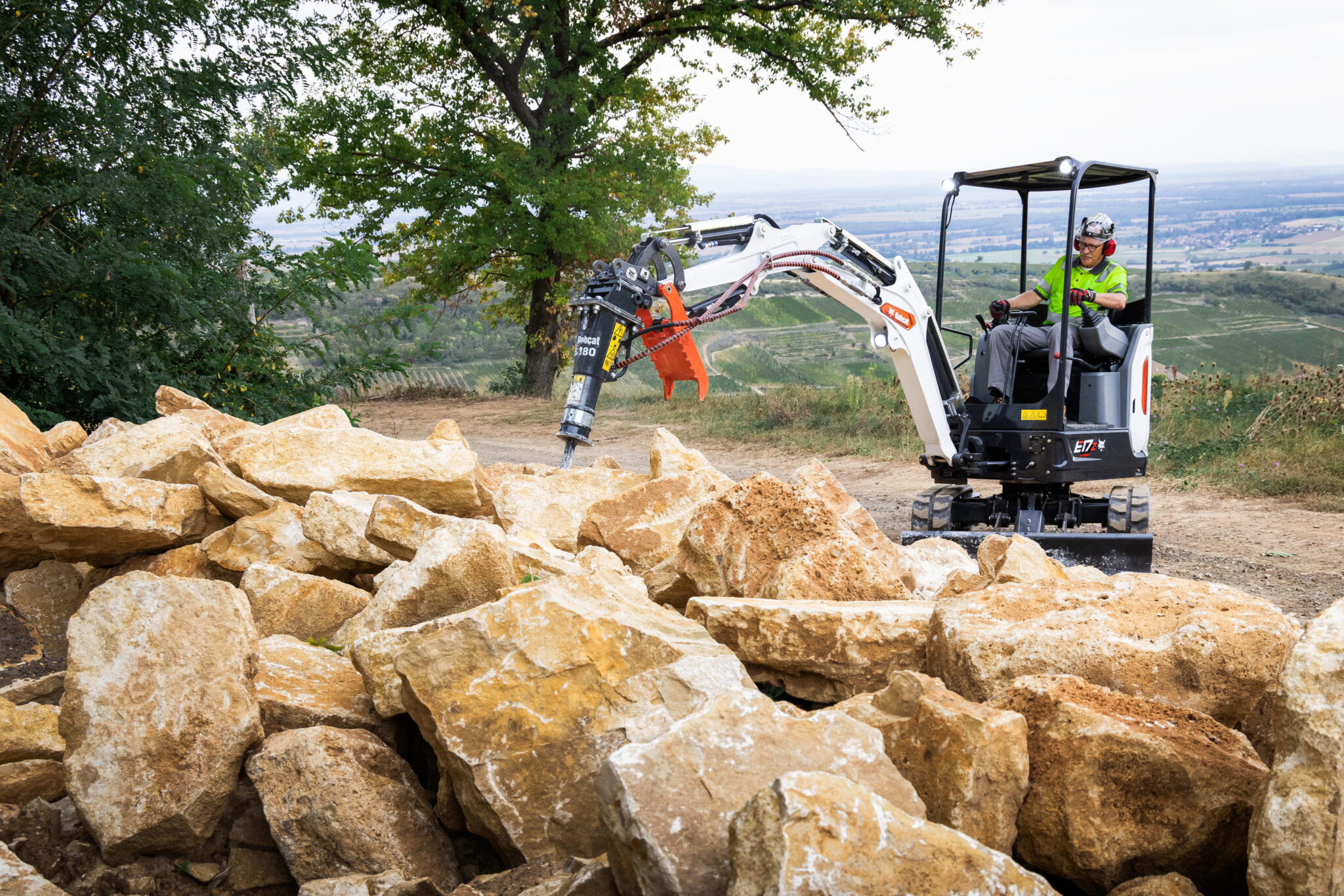 Bobcat E17z série R2 - Pelles - Bobcat Suisse